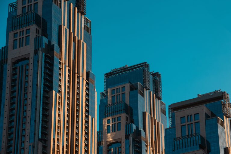 High Rise Building or Low Rise Apartment: What to Choose?